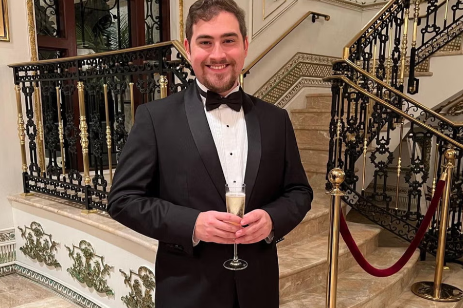 Over 100 Attend Rally To Reinstate Teacher At Seaford Catholic School ...