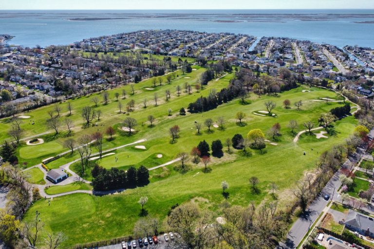 Massapequa Park, New York - Long Island Guide